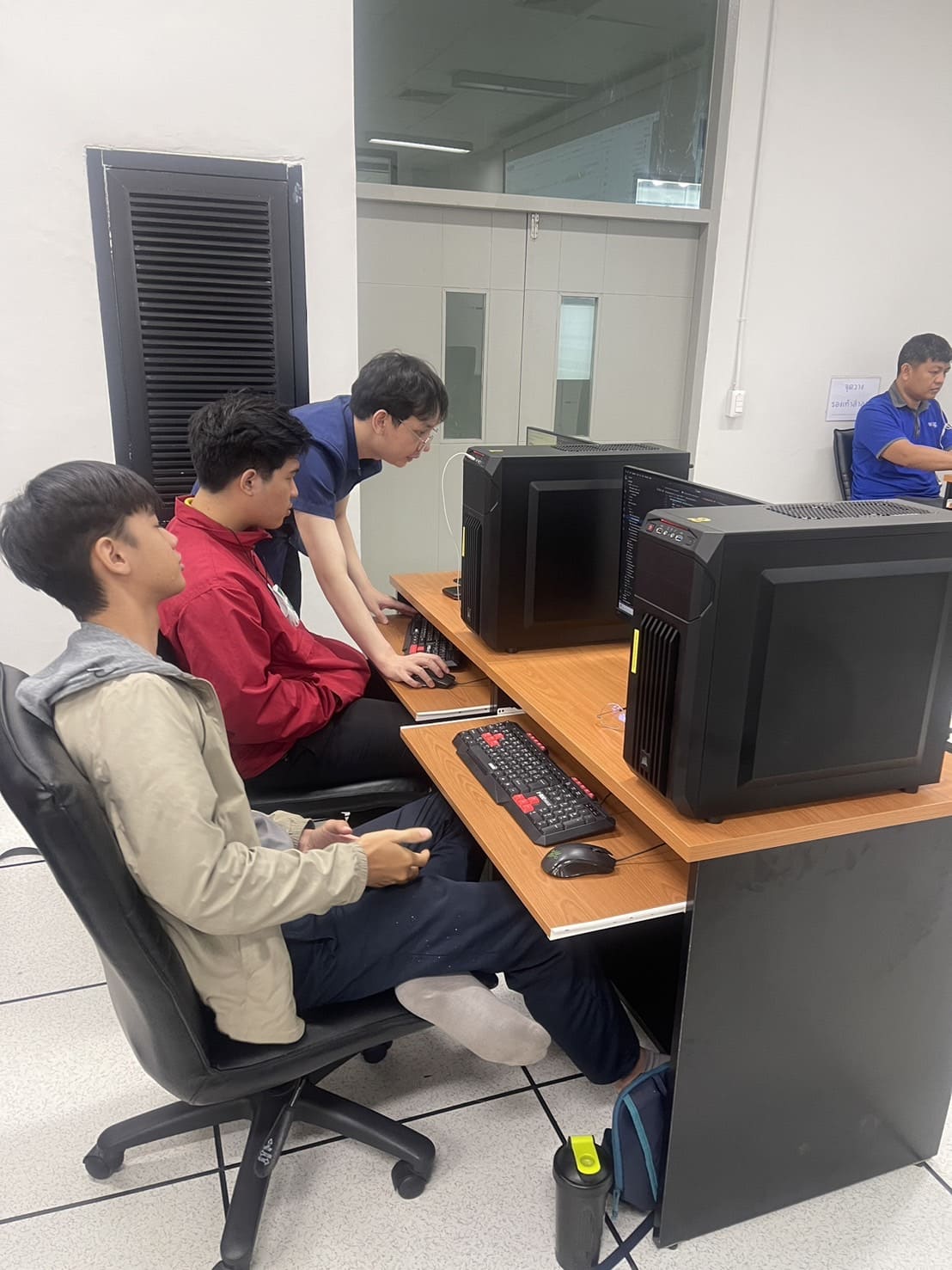 กิจกรรม : กิจกรรมพี่สอนน้องสำหรับนักศึกษาภาควิชาคอมพิวเตอร์และบุคคลทั่วไป ปี 2567