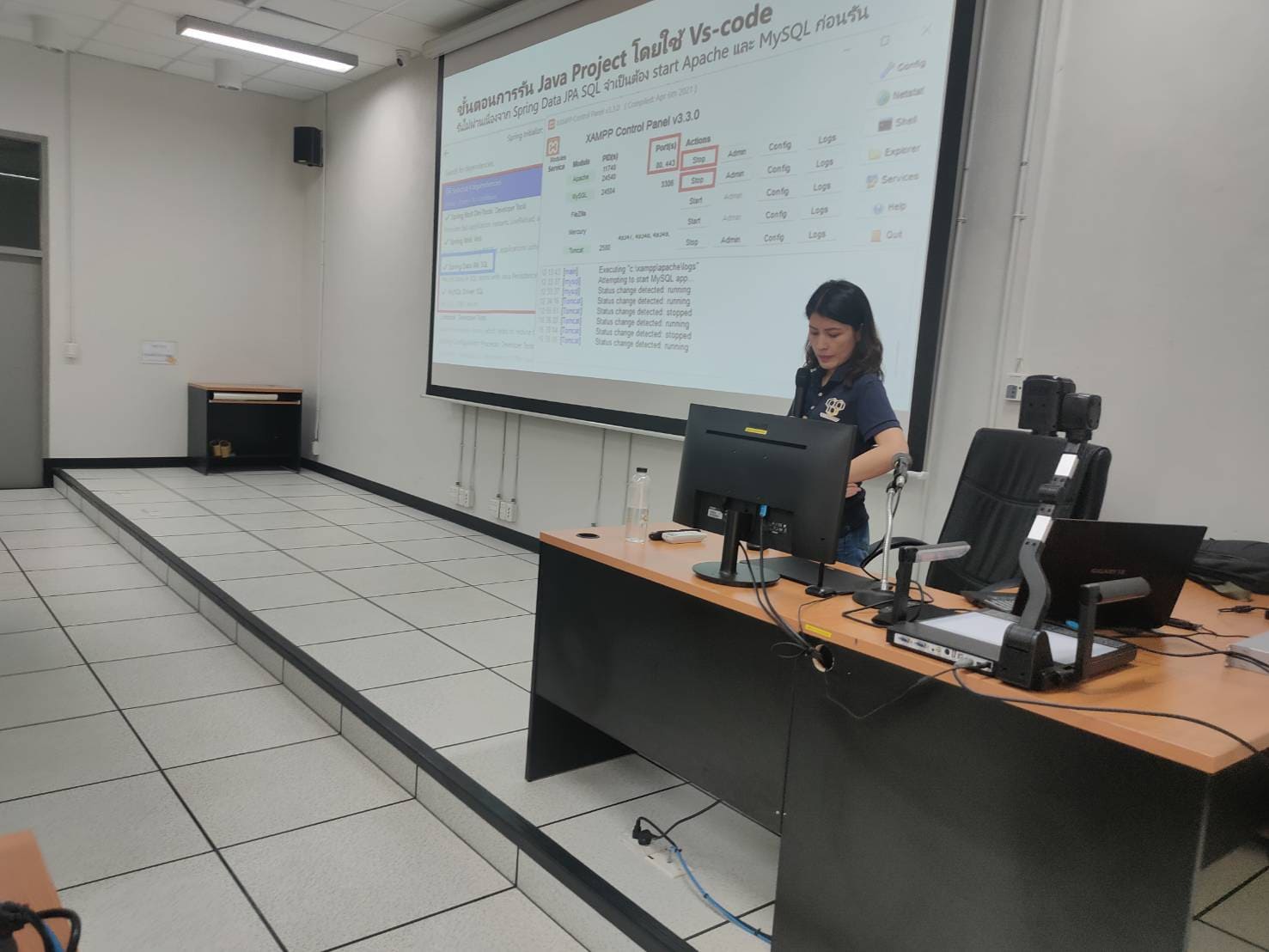 กิจกรรม : กิจกรรมพี่สอนน้องสำหรับนักศึกษาภาควิชาคอมพิวเตอร์และบุคคลทั่วไป ปี 2567